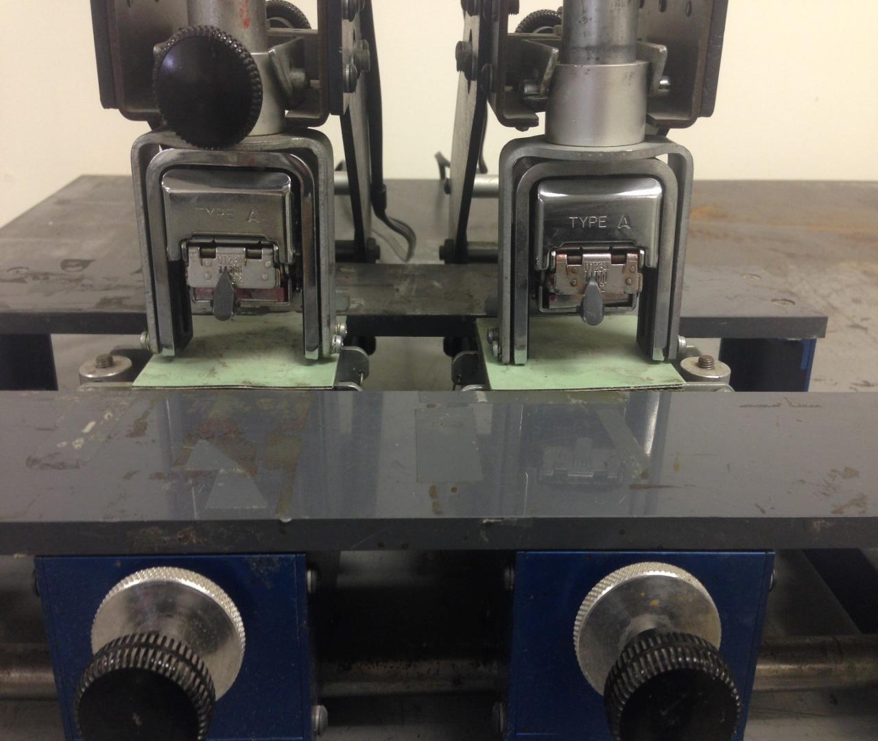 Lot #50: Lassco Wizer W100-3 Number-Rite Numbering Machine with TWO ...